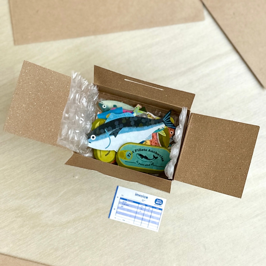 Miniature Shipping Box Flake Sticker Set - Fish – Saiko Stationery